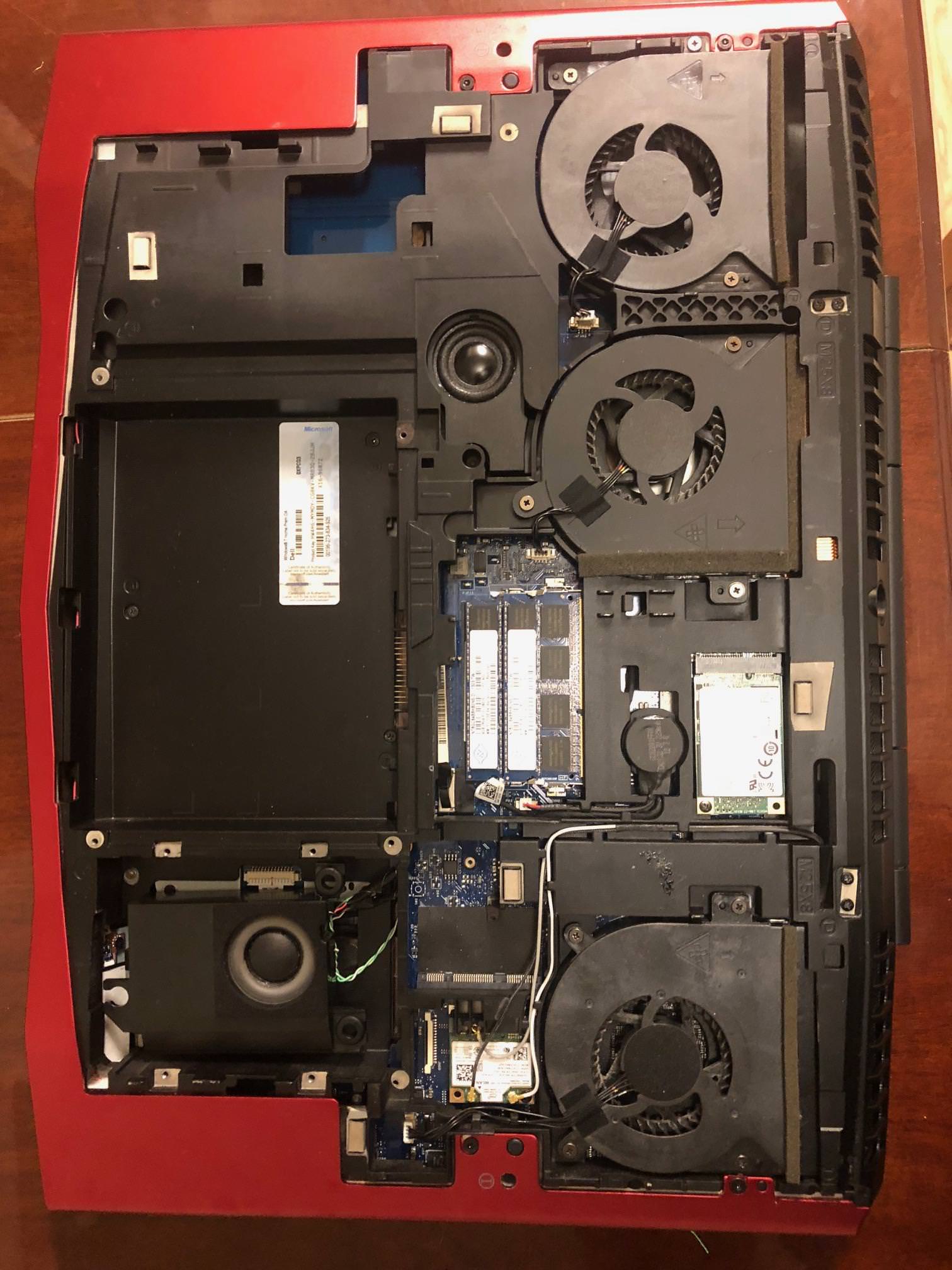 Alienware m18 Disassembly & Repaste : r/Alienware